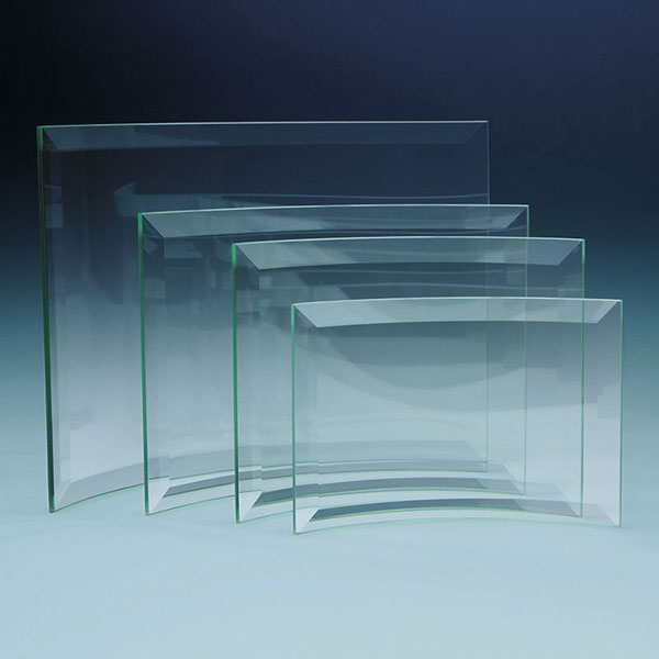 Engraved Crystal Plates & Curved Plaques from Crystal-Awards-Supplier.co.uk
